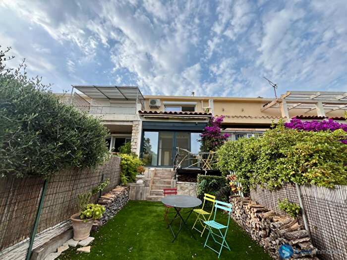 Maison à vendre - Toulon, Corniche du Faron - 3 pièces - 2 chambres