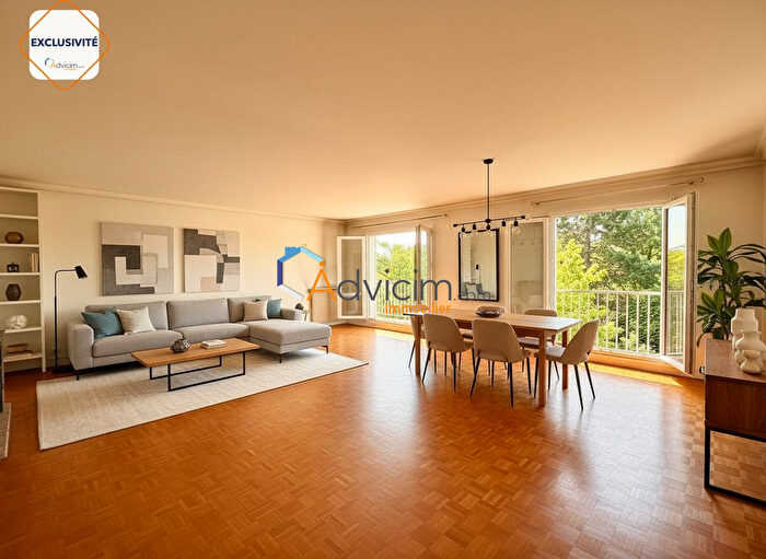 Orléans, Saint-Marc, Faubourg Bourgogne : Appartement 3 pièces à vendre