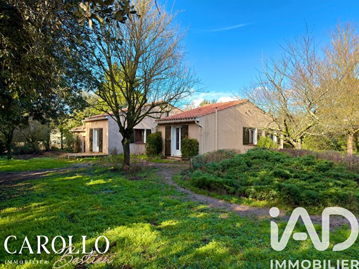 Maison à vendre - Ventenac-Cabardès - 5 pièces - 3 chambres