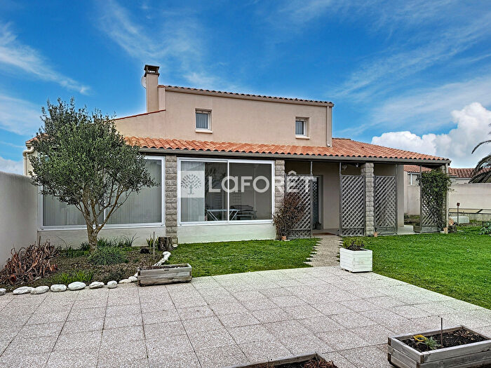 Maison à vendre - Saint-Denis-dOléron - 5 pièces - 4 chambres