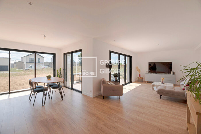 Maison à vendre - La Chapelle-des-Fougeretz - 6 pièces - 4 chambres