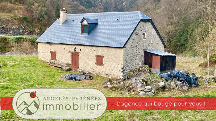 Maison à vendre - Saligos - 4 pièces - 3 chambres