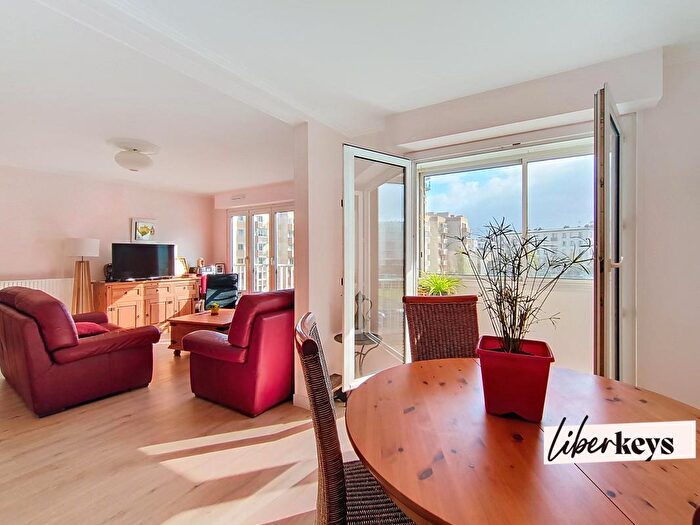 Appartement à vendre - Brest, Kerbernard, Pen-ar-Creach - 5 pièces - 3 chambres