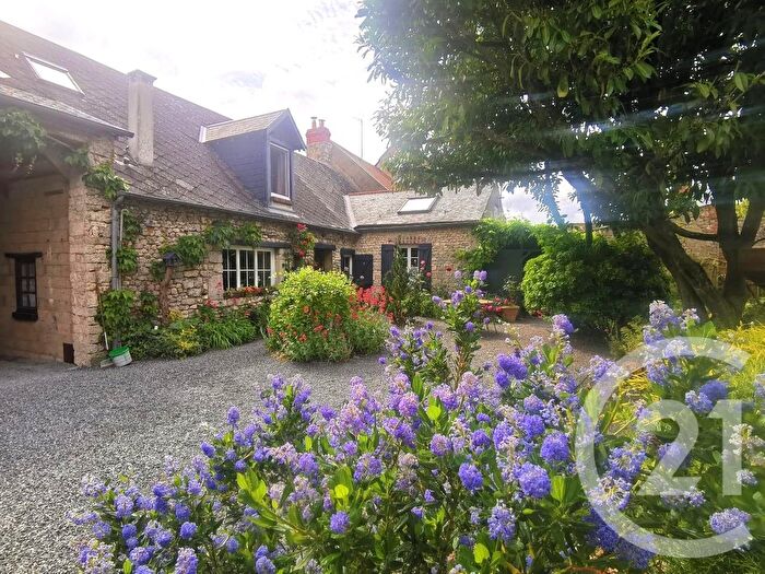 Maison à vendre - Angerville - 7 pièces - 3 chambres