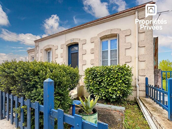 Maison à vendre - Blaye - 5 pièces - 3 chambres