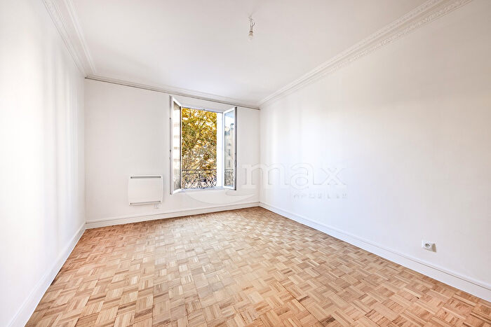 Asnières-sur-Seine, Centre-ville : Appartement 2 pièces à vendre