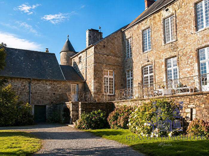 Maison 10 pièces à Saint-Patrice-de-Claids, à vendre