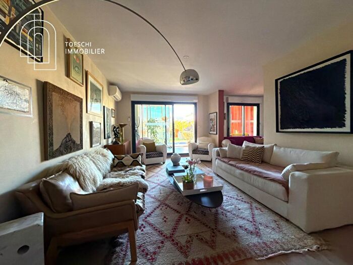 Appartement à vendre - Arles, Centre-ville - 4 pièces - 2 chambres