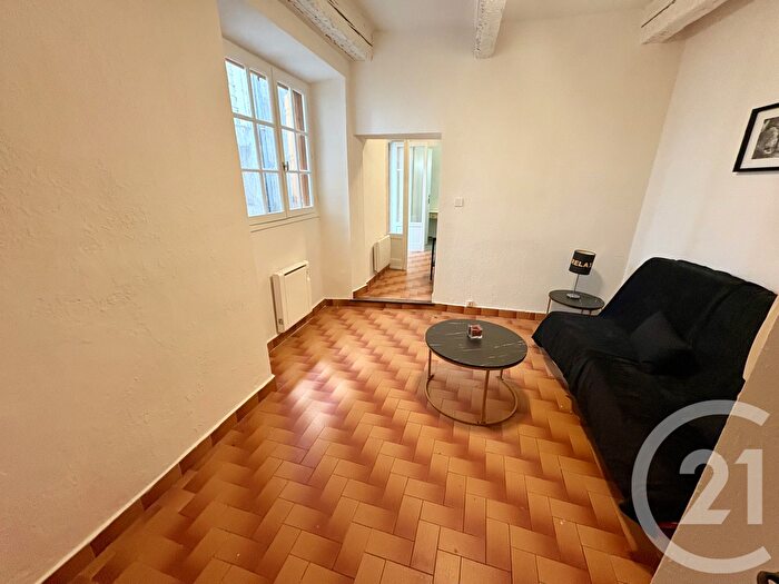 Appartement 1 pièce à vendre à Nîmes, Ecusson, Arènes