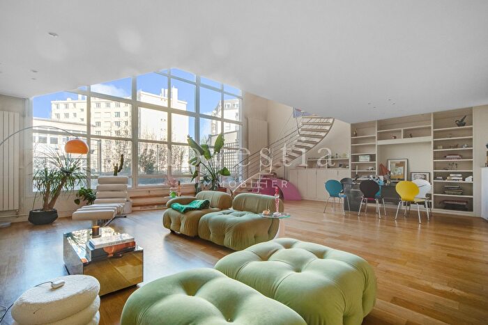 Paris 19ème, Buttes Chaumont, Laumière, Manin : Appartement 3 pièces à vendre