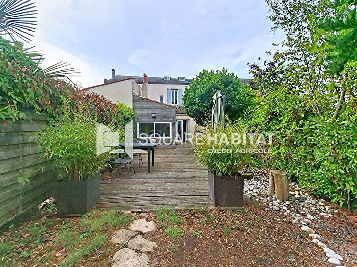 Saintes, La Gare, Sébastien de Brouard, La Fenêtre - Maison 4 pièces à vendre