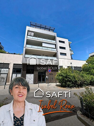 Bourgoin-Jallieu, Centre-ville, Pont Saint-Michel : Appartement 2 pièces à vendre