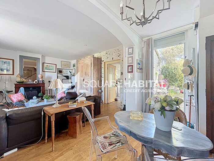 Maison 7 pièces à Breuillet, à vendre