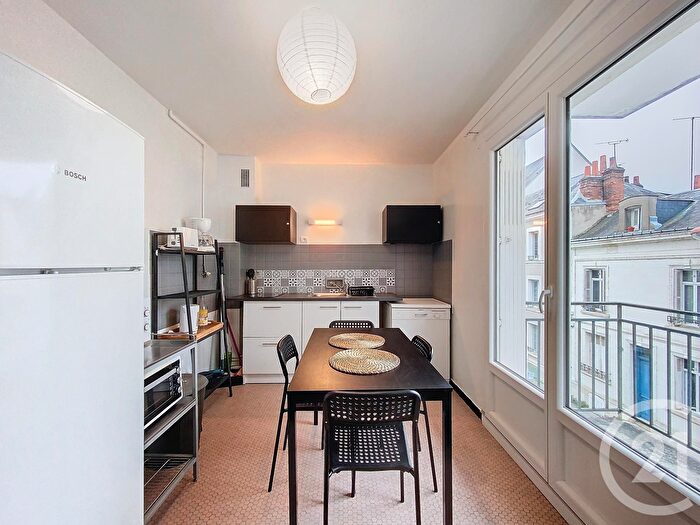 Appartement à vendre - Tours, Grammont - 2 pièces - 1 chambre