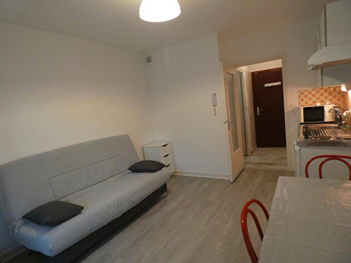 Appartement 1 pièce à louer - Chambéry, Centre-ville