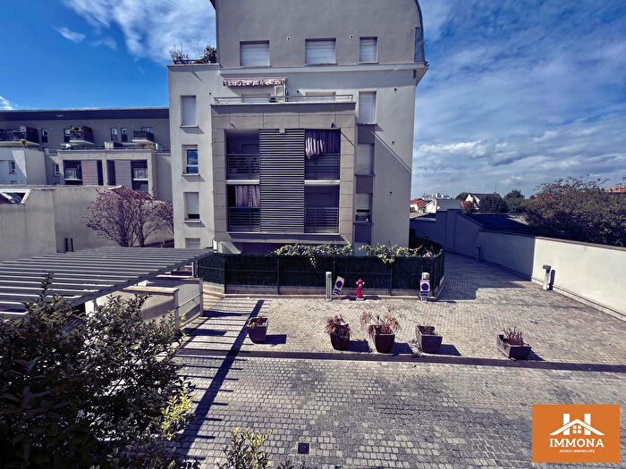 Appartement à louer - Stains, Les Parouzets - 2 pièces - 1 chambre