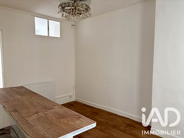 Appartement 2 pièces à vendre à Paris 18ème, Porte de la Chapelle, Charles Hermite, Evangile