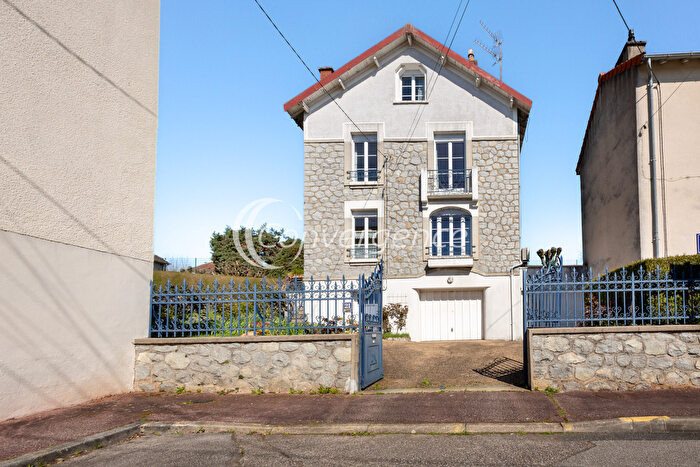 Maison à vendre - Limoges, Louyat - 7 pièces - 4 chambres