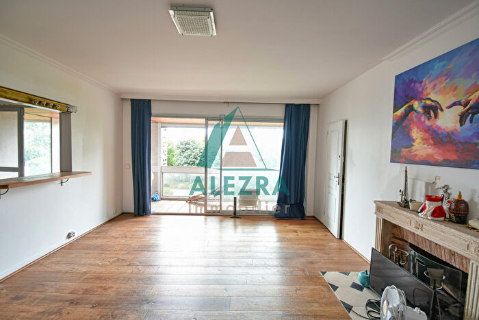 Garches, La Verboise, Janvier : Appartement 5 pièces à vendre