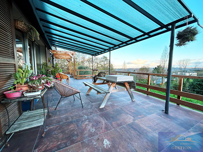 Maison à vendre - Julos - 4 pièces - 3 chambres