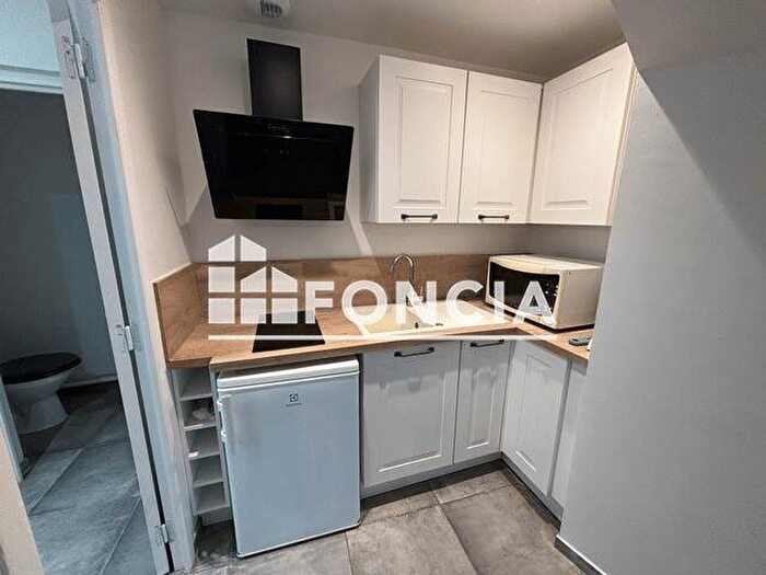 Appartement à louer - Centre Forêt, Rambouillet - 1 pièce