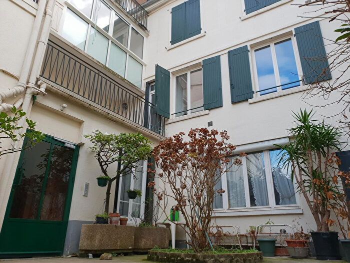 Appartement à louer - Montmorency, Centre Montmorency - 2 pièces - 1 chambre