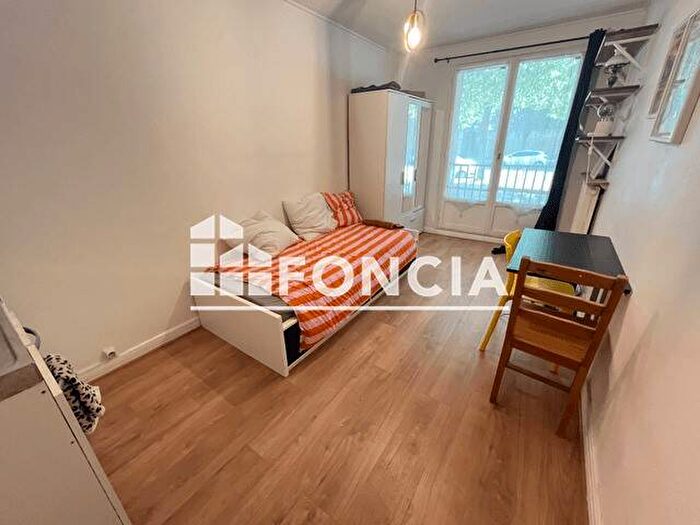 Appartement à louer - Clagny-Glatigny, Versailles - 1 pièce