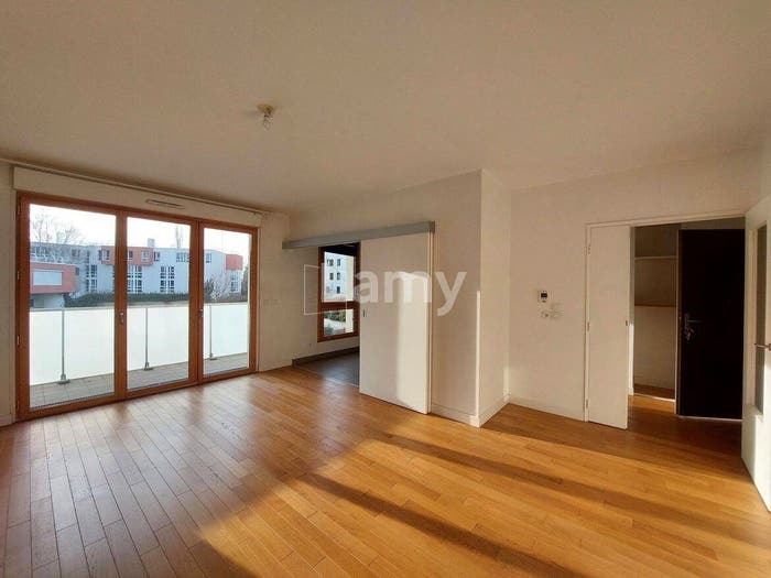 Croix Petit-Chenes d'Or, Cergy : Appartement 2 pièces à louer