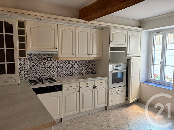 Maison 3 pièces à louer à Auxerre, Centre-ville