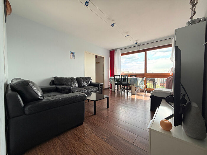 Appartement à vendre - Ris-Orangis, La Aunette - 3 pièces - 2 chambres