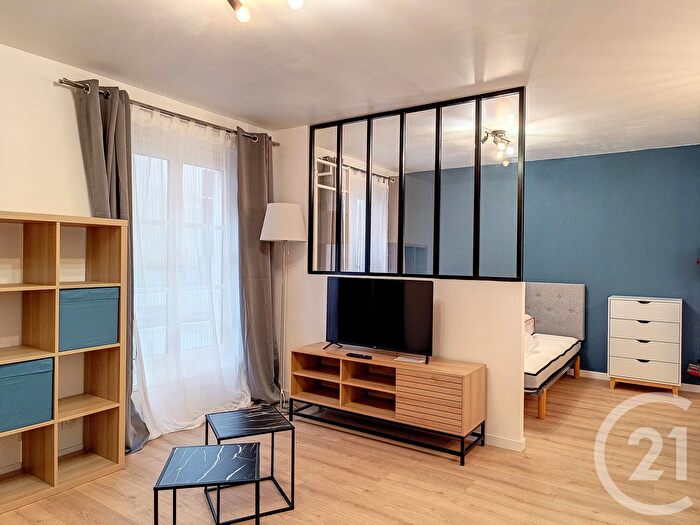 Appartement à louer - Cholet, Notre Dame - 2 pièces - 1 chambre