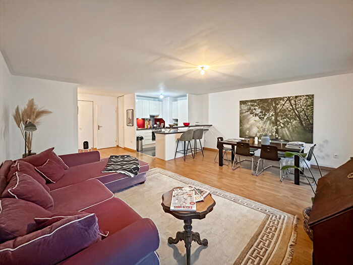 Appartement à louer - Rosny-sous-Bois, La Garenne - 3 pièces - 2 chambres