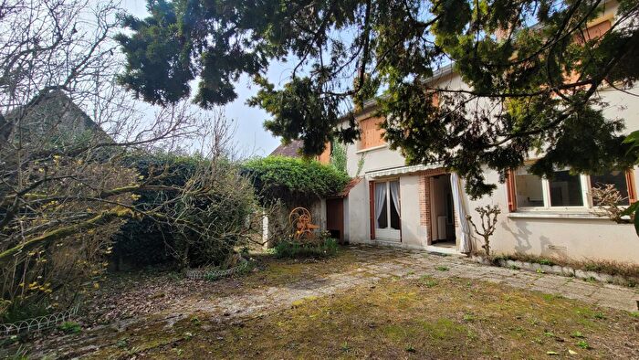 Maison à vendre - Saint-Jean-de-Braye, Est - 6 pièces - 4 chambres