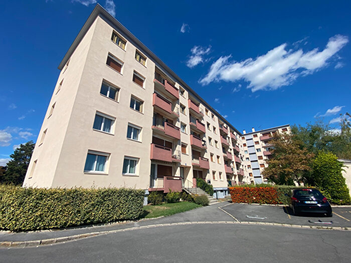 Appartement 4 pièces à vendre à Reims, La Neuvillette, Trois Fontaines