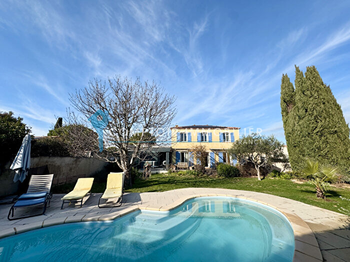 Maison à vendre - Codognan - 6 pièces - 5 chambres