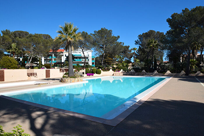 Appartement à vendre - Saint-Raphaël, Boulouris - 2 pièces - 1 chambre