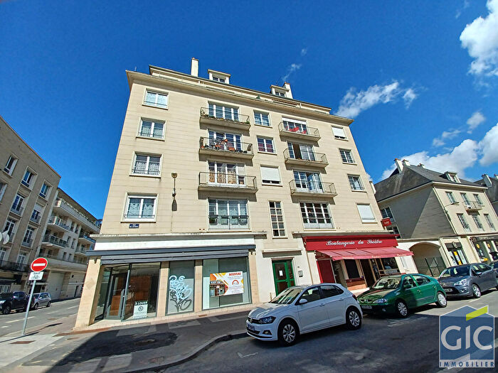 Appartement à vendre - Caen, Saint-Jean - 5 pièces - 3 chambres