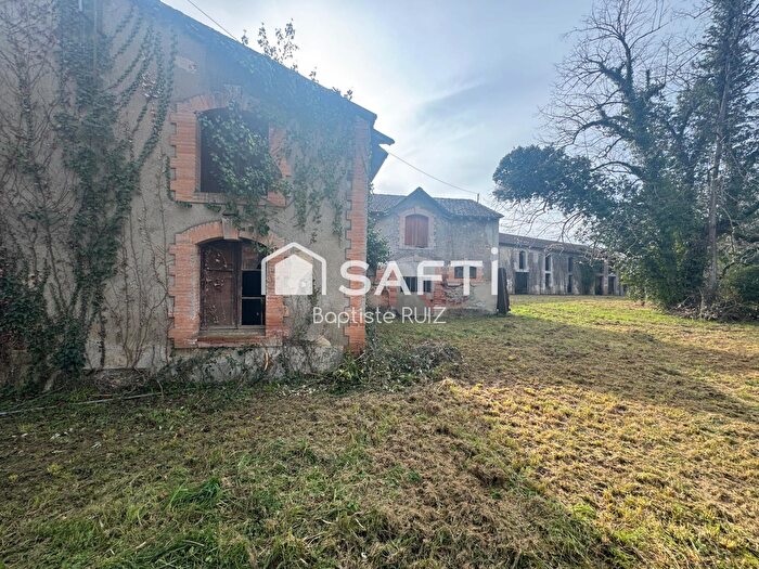 Maison 1 pièce à Castelferrus, à vendre