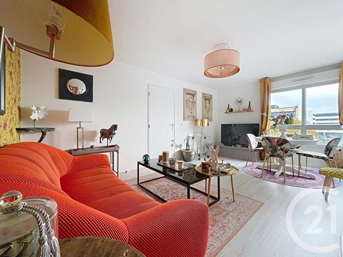 Appartement à vendre - Compiègne, Centre-ville - 2 pièces - 1 chambre