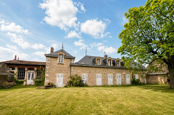 Maison 12 pièces à vendre - Rully