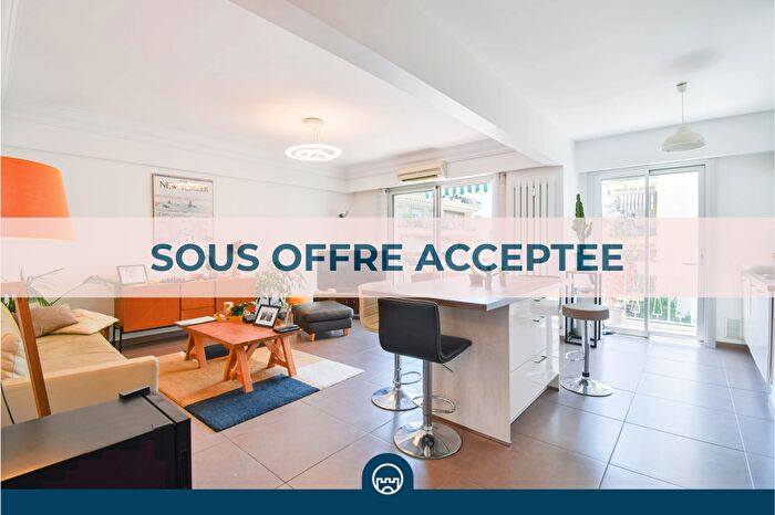 Appartement à vendre - Nice, Cimiez - 4 pièces - 3 chambres