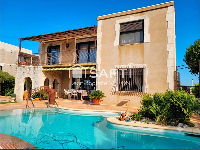 Maison 8 pièces à Gignac-la-Nerthe, à vendre