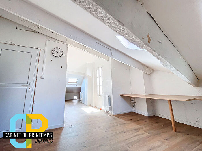 Maisons à vendre et appartements à louer - 1