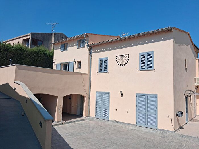 Appartement 3 pièces à Cagnes-sur-Mer, Les Bréguières, à louer
