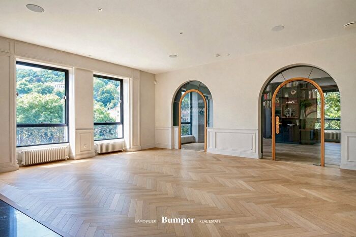 Appartement à vendre - Lyon er , Ouest des Pentes - 5 pièces - 4 chambres