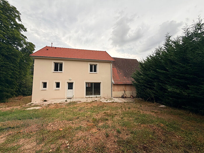 Maison 6 pièces à vendre à Bannay