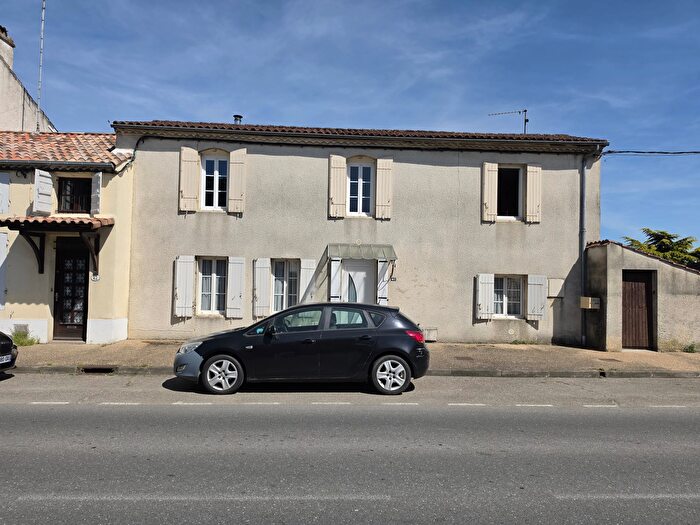 Maison à vendre - Nérac - 4 pièces - 3 chambres