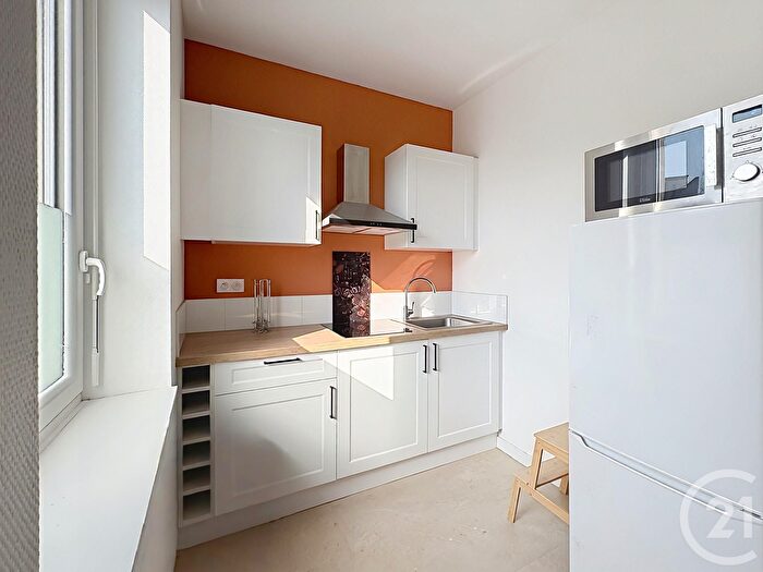 Clermont-Ferrand, Vallières, Sallins, Poncillon - Appartement 2 pièces à louer