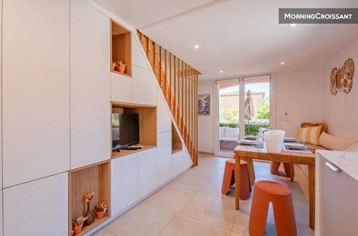 Appartement à louer - Nartelle-Noyer-Bellevue-bd des Sardinaux, Sainte-Maxime - 3 pièces - 2 chambres