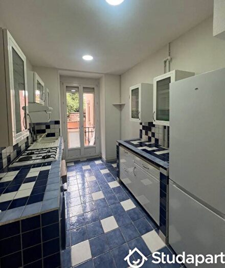 Appartement à louer - Forêt Noire Centre, Strasbourg - 1 pièce - 1 chambre